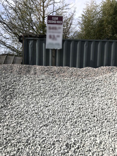 Bulk 3/4 Clear Crush Drain Rock